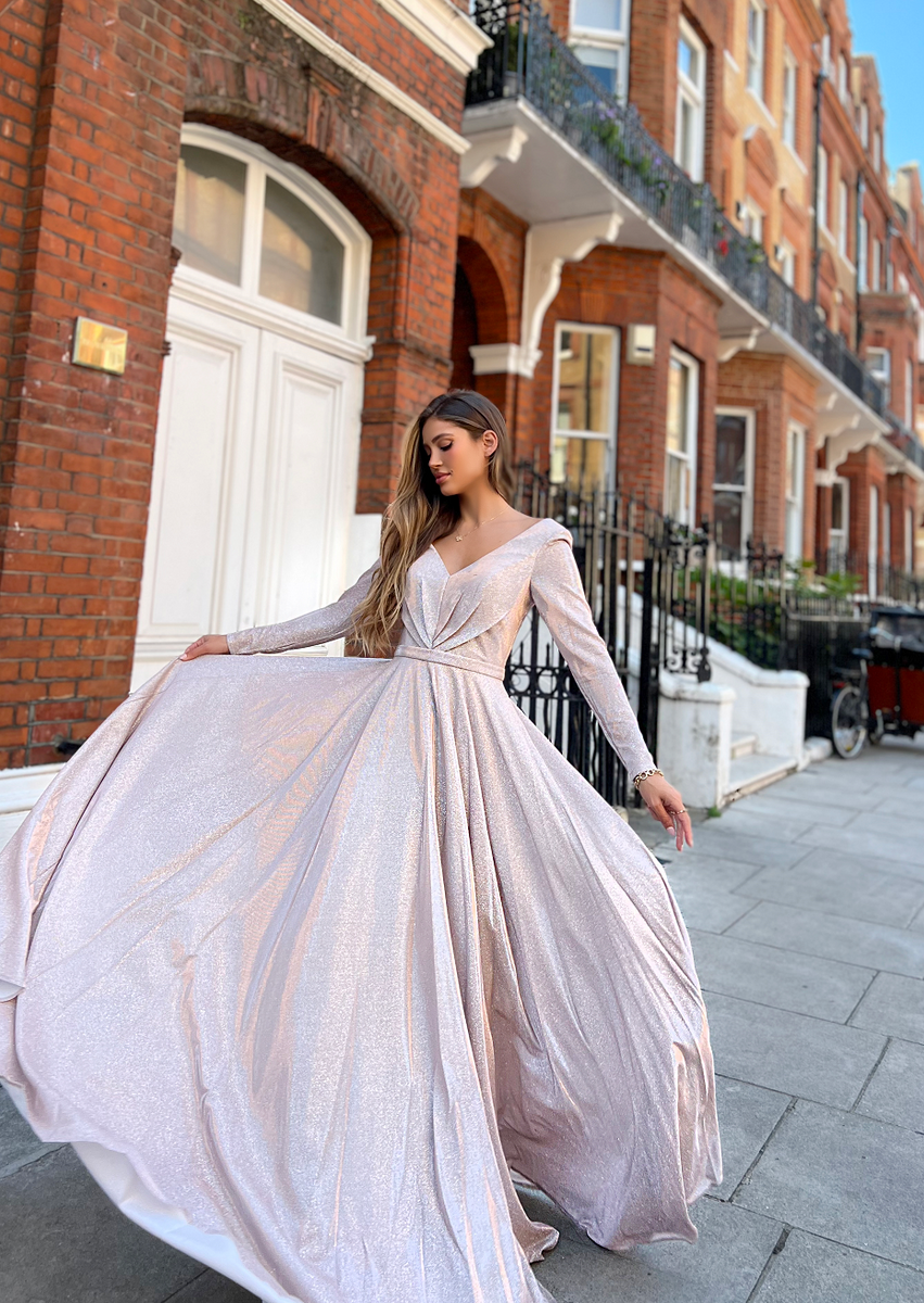 Enza Gown – Windsor & Lux